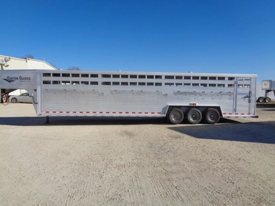 2018 Custom Classic Livestock Trailer